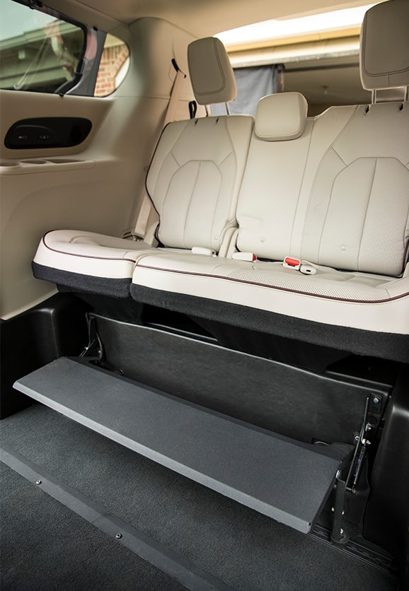 Chrysler Pacifica Foldout - Marietta Mobility