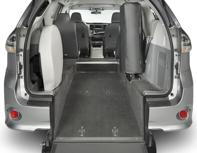 Rear Entry Access Vehicles in Cambridge, Zanesville, OH, Wheeling, WV